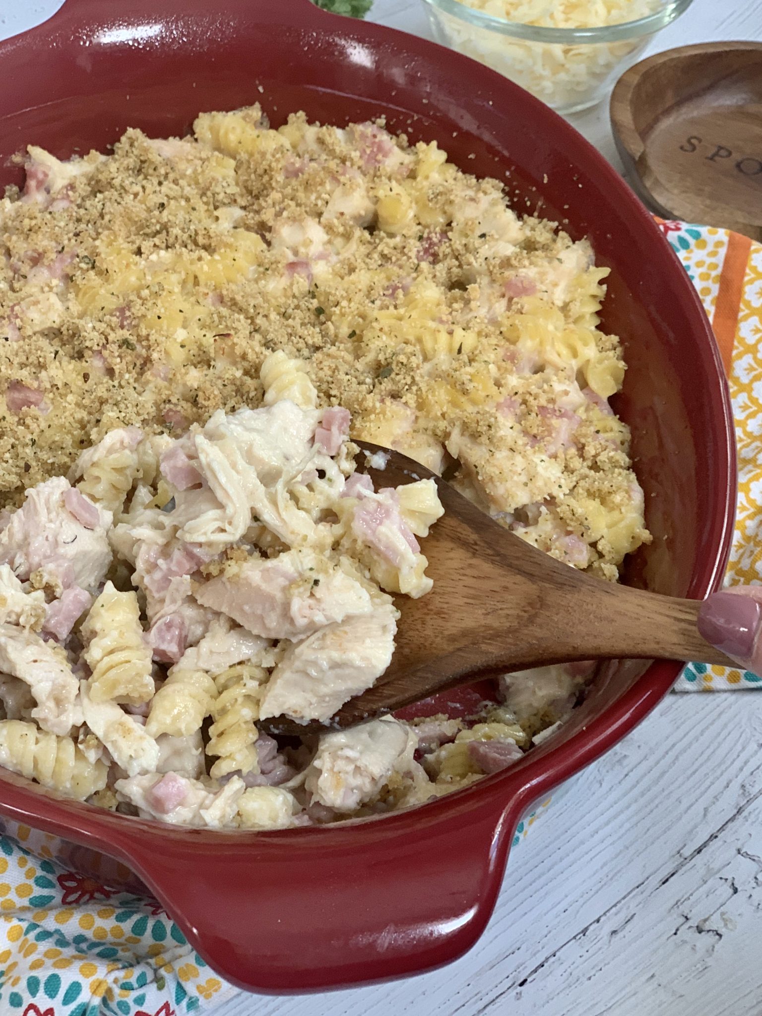 Chicken Cordon Bleu Noodle Casserole - Pound Dropper