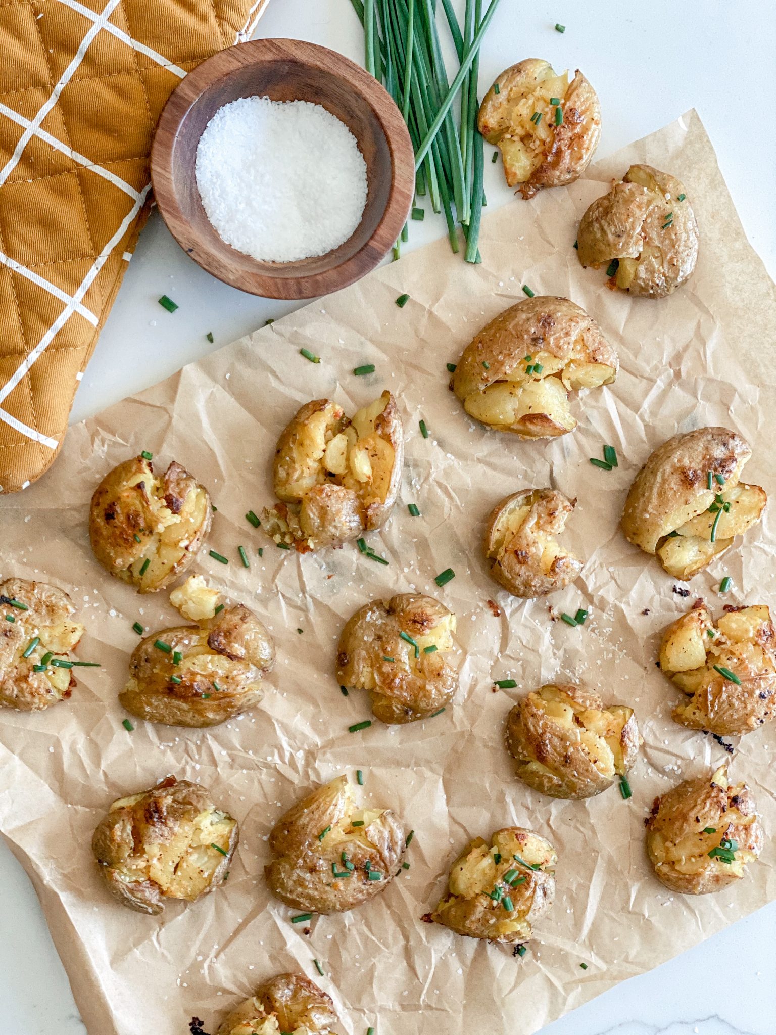 Easy Crispy Smashed Potatoes - Pound Dropper