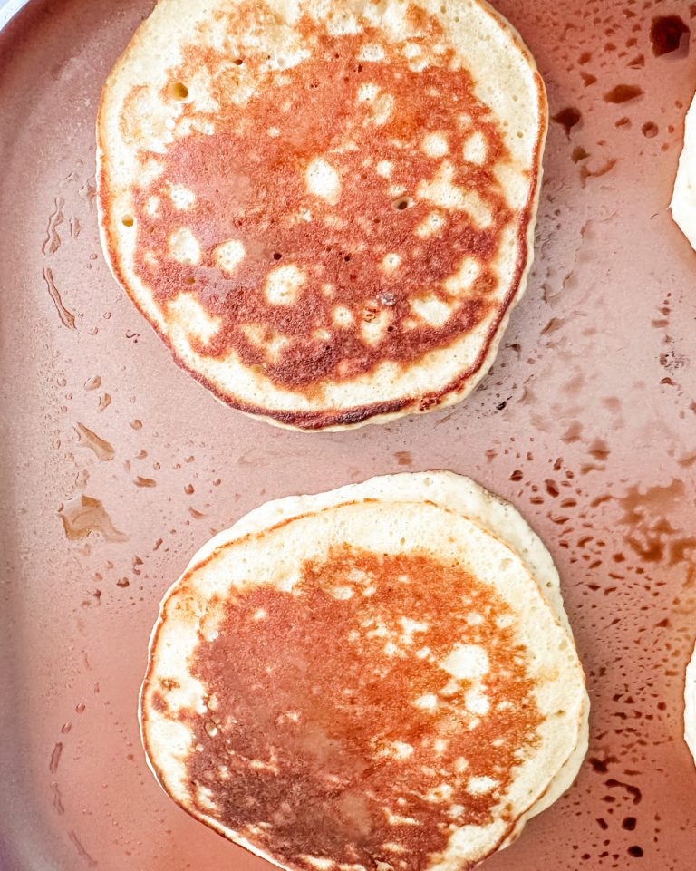 Three Ingredient Banana Pancakes - Pound Dropper